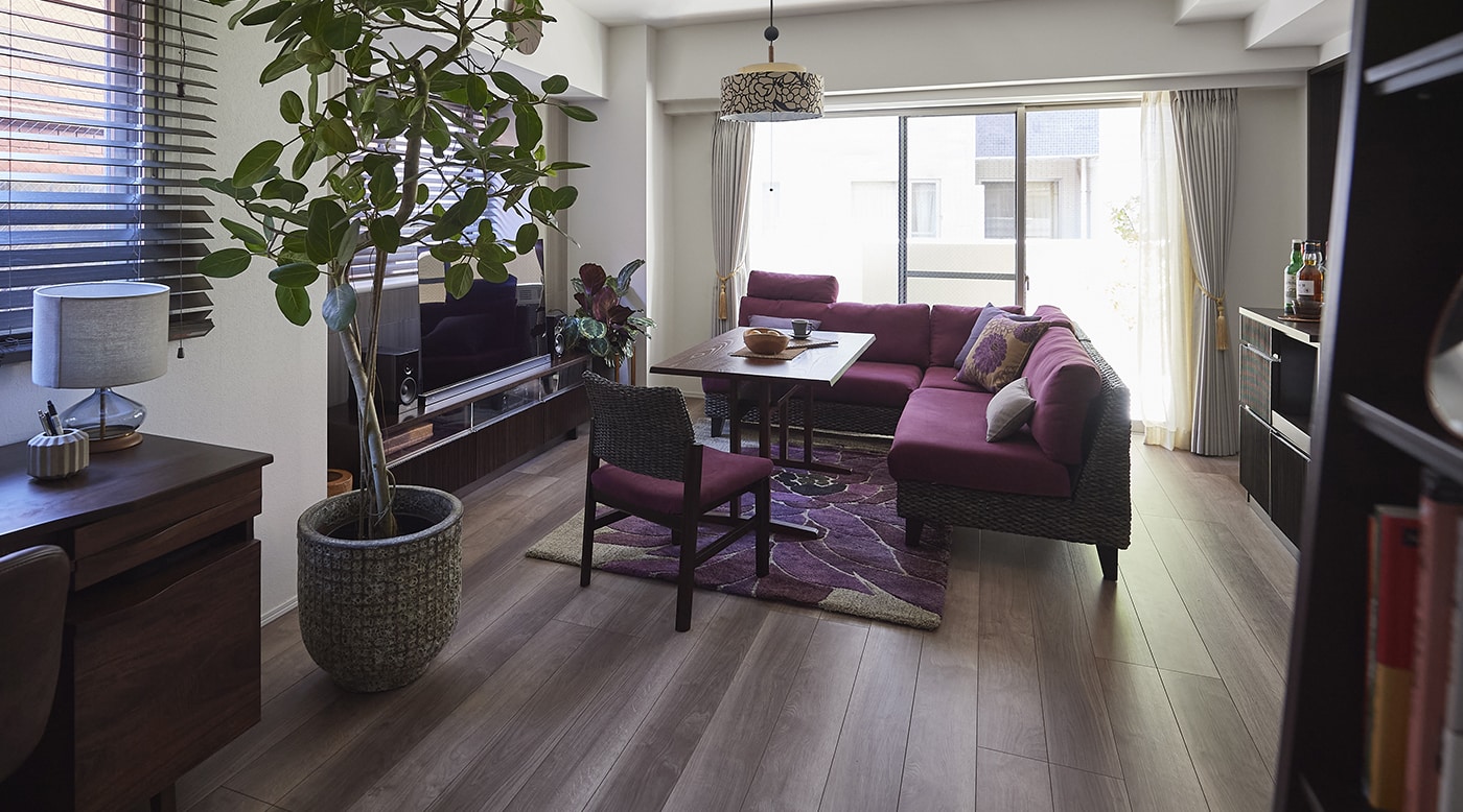 【インテリア実例】人が集まる一人暮らし女性の1LDK～仕事ができる×人が集まれる部屋作り～ | a.flat 風が運ぶ、自然の贈りもの - 目黒通り・新宿・大阪梅田(グランフロント北館)